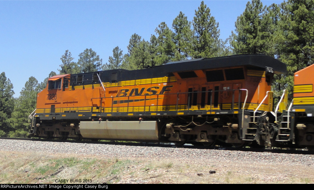 BNSF 7323